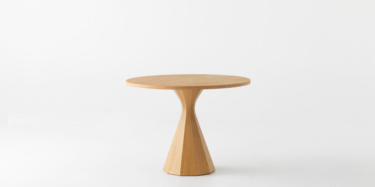 Ballerina Pedestal Table